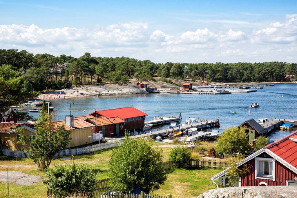A Day Trip to Sandhamn, Sweden – Earth Trekkers