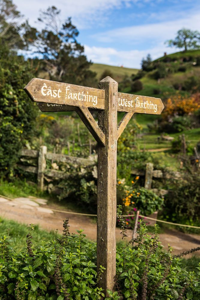 Photo Tour of the Hobbiton Movie Set | Earth Trekkers