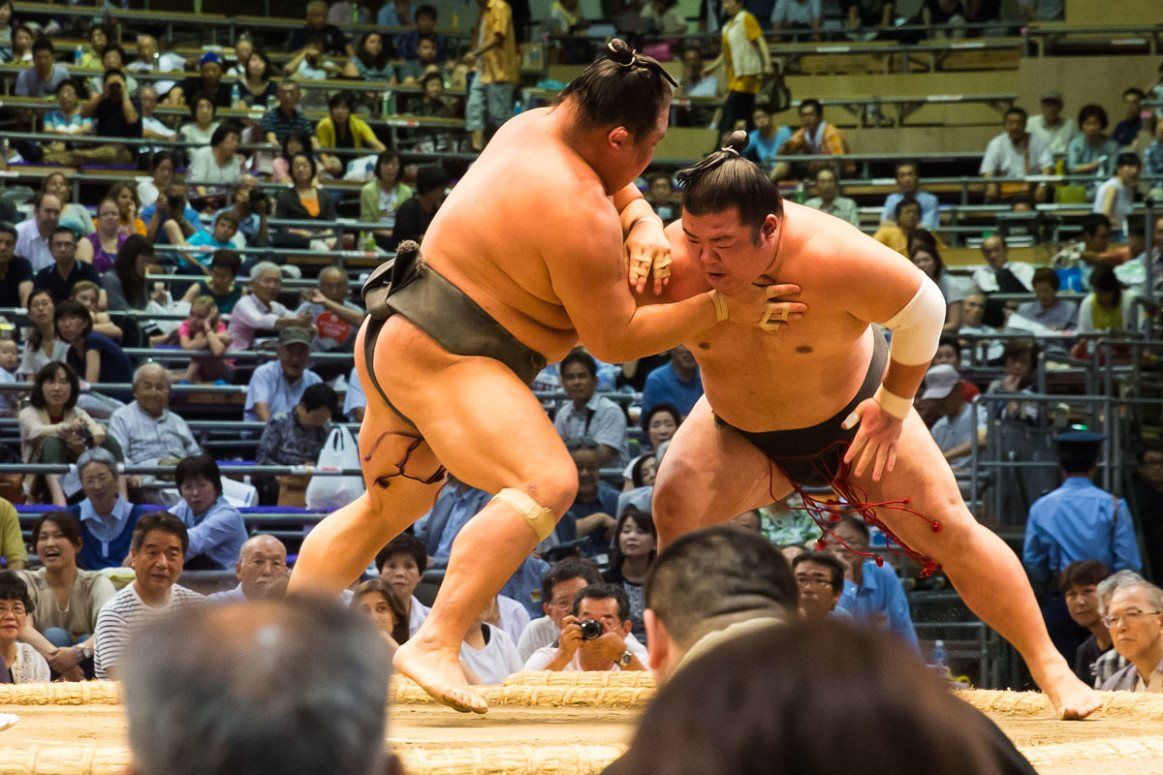 How To Watch Sumo Wrestling in Japan – Earth Trekkers