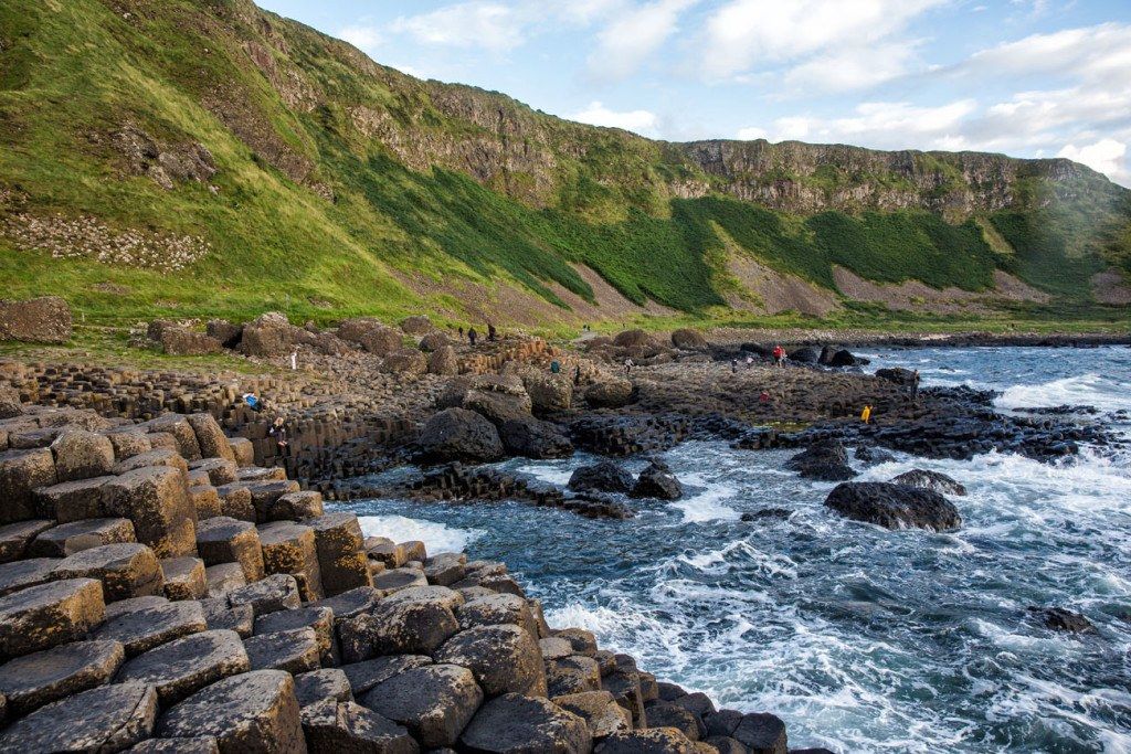 How to Visit the Giant's Causeway (+ Photos & Helpful Tips) – Earth ...