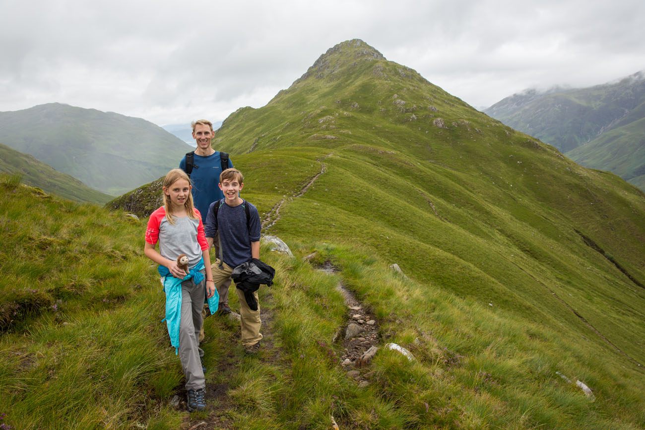 Hiking the Kintail Saddle in Scotland | Earth Trekkers