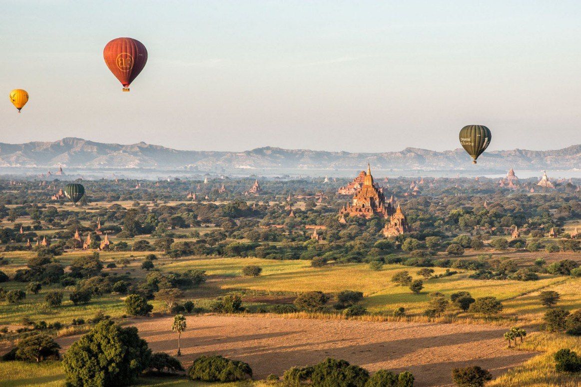 A Hot Air Balloon Ride Over Bagan, Myanmar – Earth Trekkers