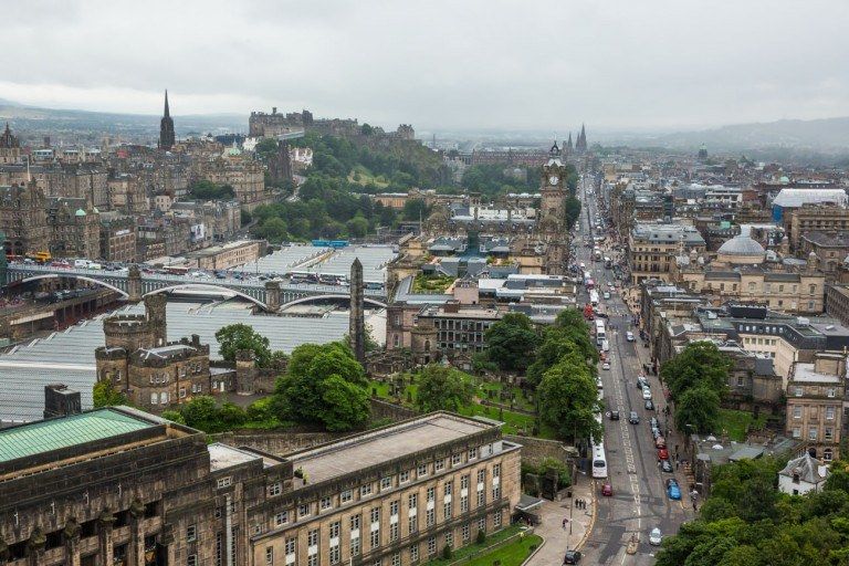Where to Get the Best Views of Edinburgh – Earth Trekkers