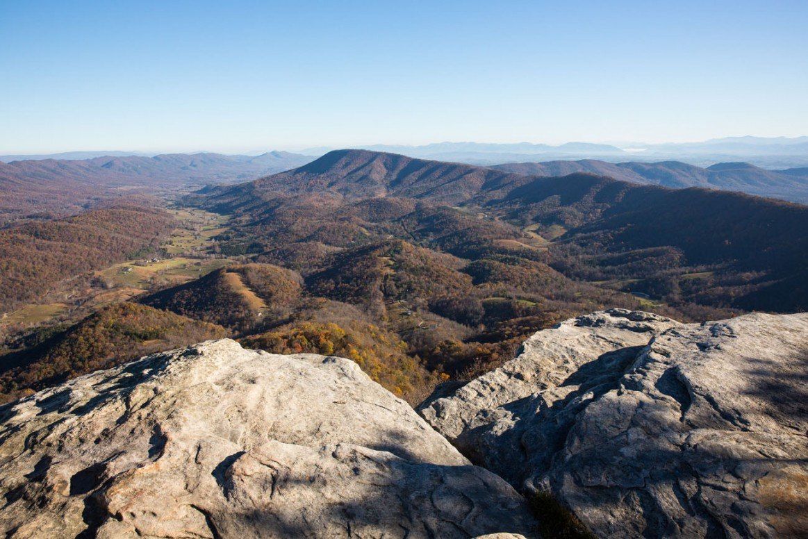 Hiking McAfee Knob on the Appalachian Trail – Earth Trekkers