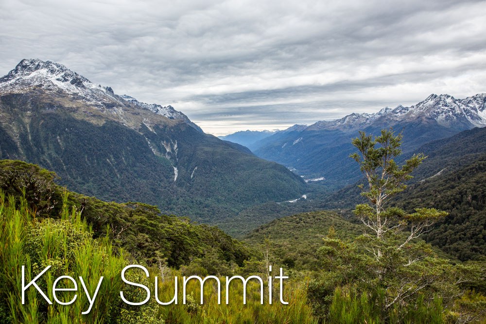 Hiking | Earth Trekkers