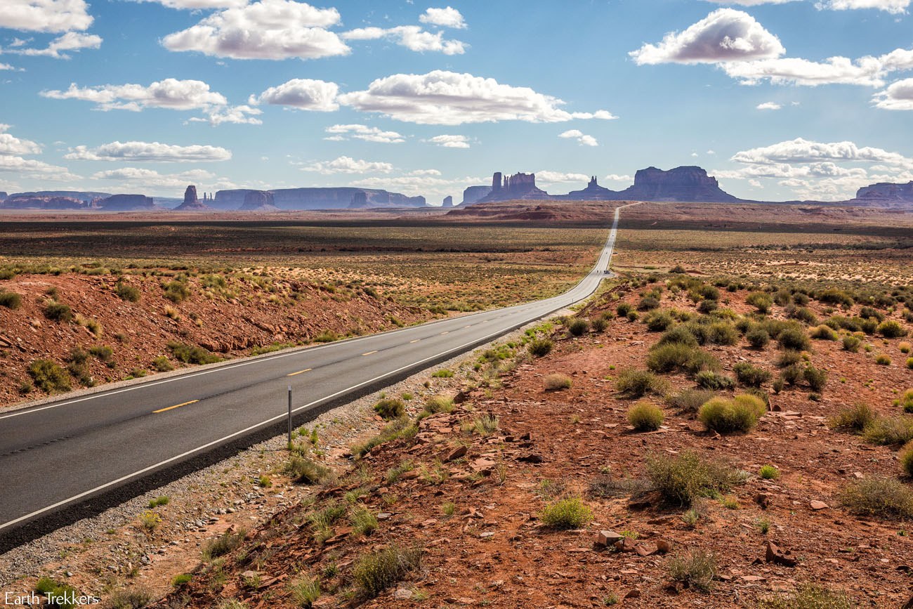 Valley of the Gods: Off-the-Beaten-Path in Utah | Earth Trekkers