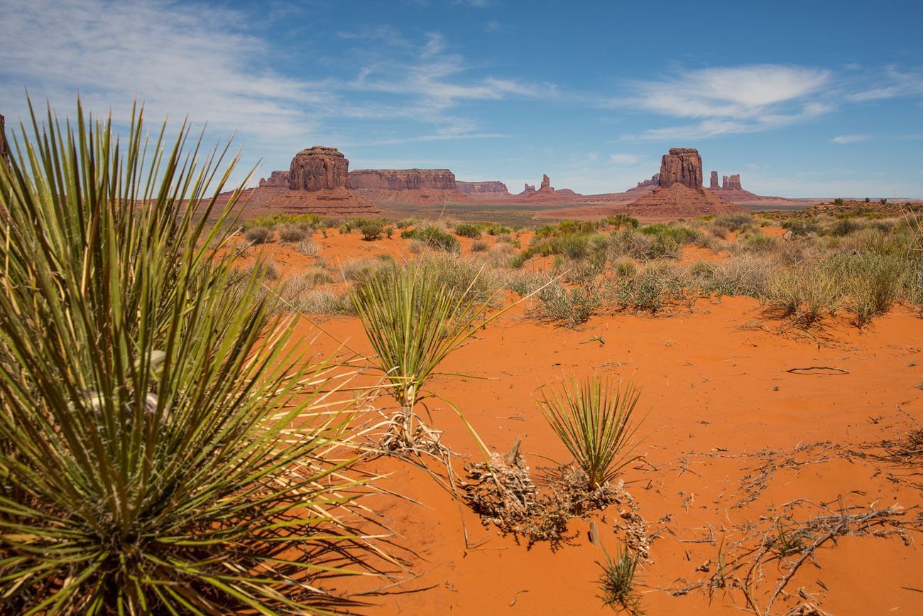 The Ultimate Guide to Monument Valley | Earth Trekkers
