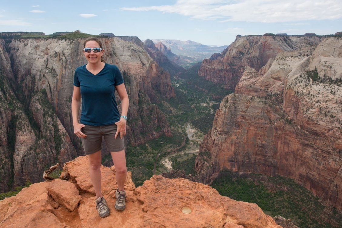 Hiking to Observation Point in Zion National Park – Earth Trekkers