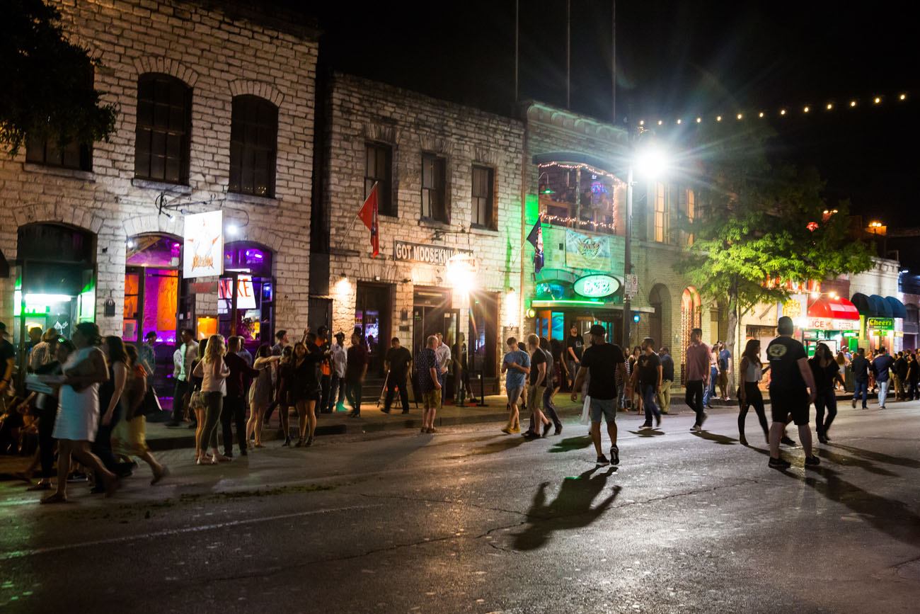 13 Best Things to do in Austin, Texas | Earth Trekkers 13 Best Things to do in Austin, Texas | Earth Trekkers