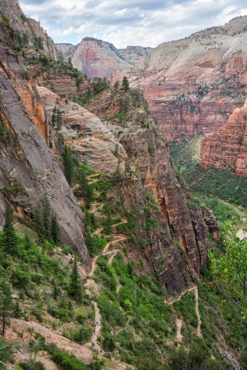 Hidden Canyon: An Unexpected Surprise in Zion National Park – Earth ...