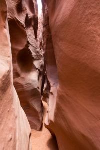 A Photojourney through Peek-A-Boo Gulch and Spooky Gulch – Earth Trekkers