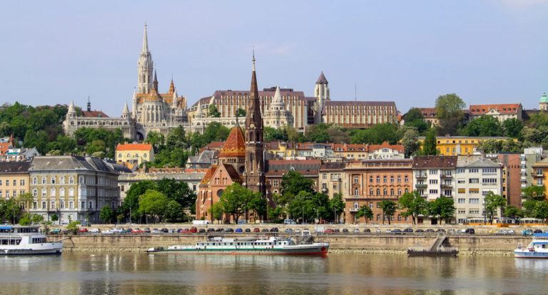 Two Days in Budapest: The Perfect Budapest Itinerary | Earth Trekkers