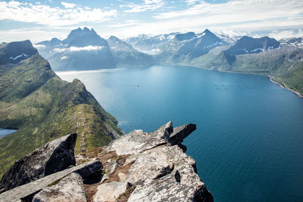 How to Hike Segla, One of Senja’s Most Popular Hikes – Earth Trekkers