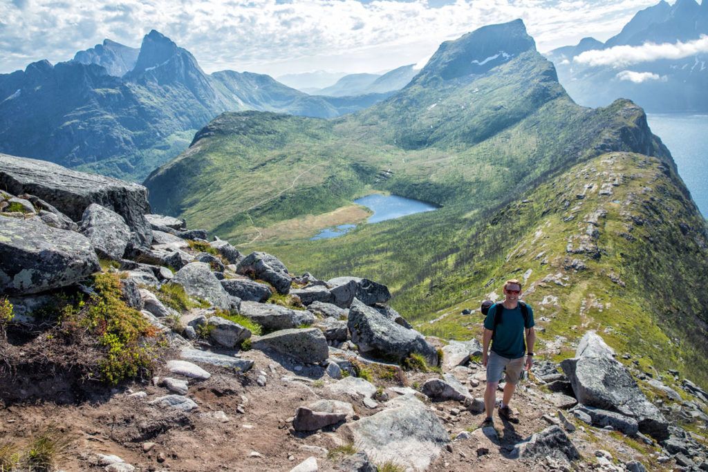 How to Hike Segla, One of Senja’s Most Popular Hikes – Earth Trekkers