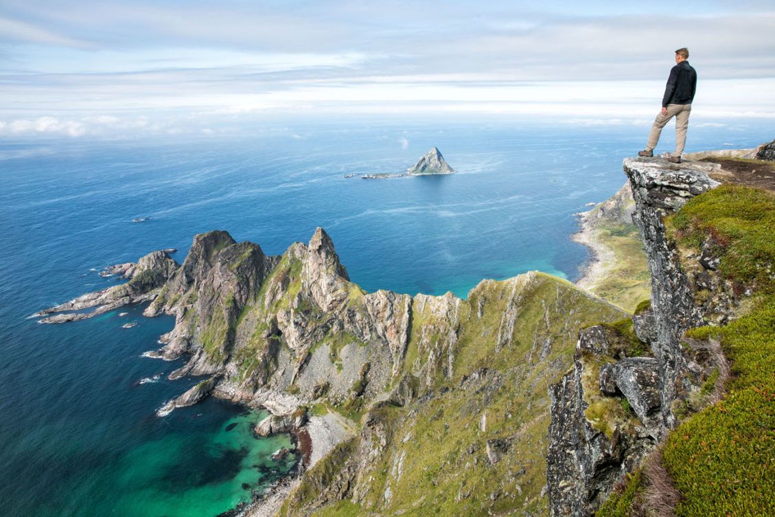 14 Best Hikes in Norway to Put on Your Bucket List | Earth Trekkers