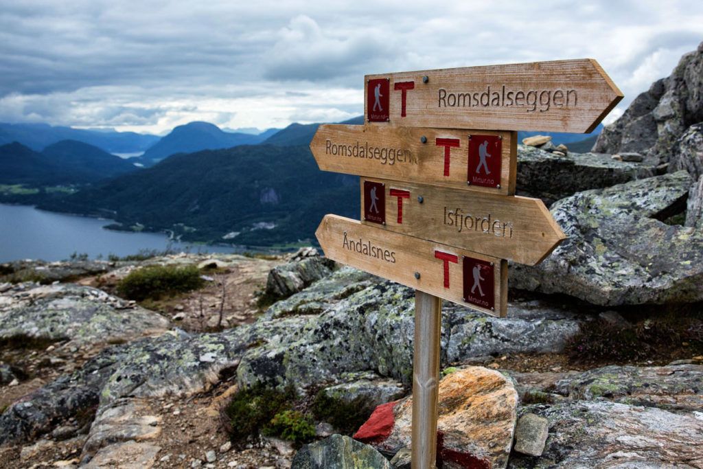 14 Best Hikes in Norway to Put on Your Bucket List – Earth Trekkers