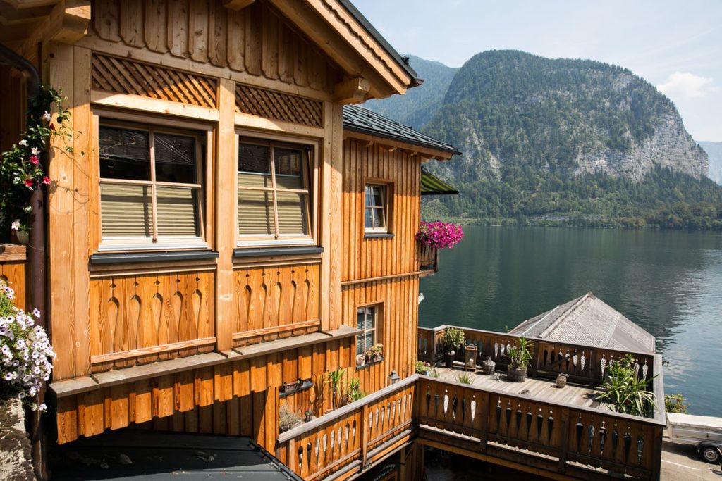 One Perfect Day in Hallstatt, Austria – Earth Trekkers