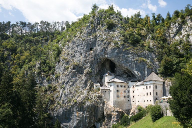 How to Day Trip to Škocjan Caves and Predjama Castle in Slovenia ...