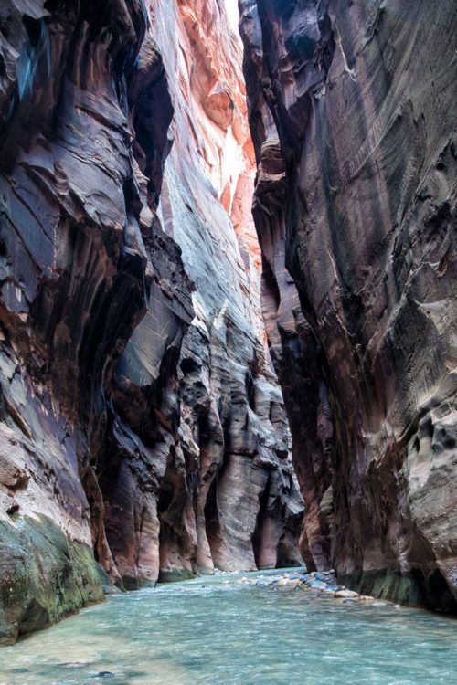The Ultimate Guide to Hiking the Zion Narrows – Earth Trekkers