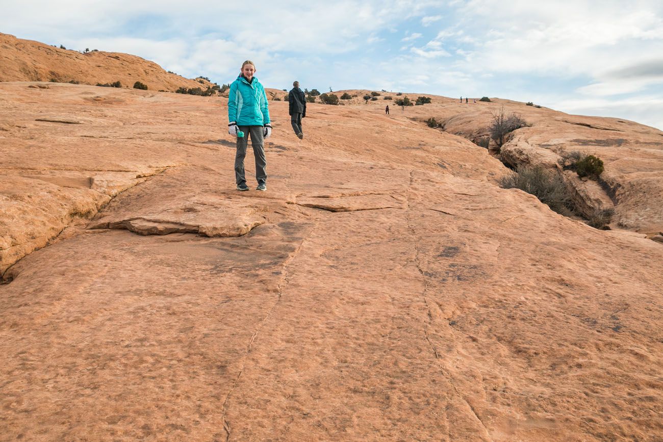 6 Tips for Visiting Delicate Arch in Arches National Park | Earth Trekkers
