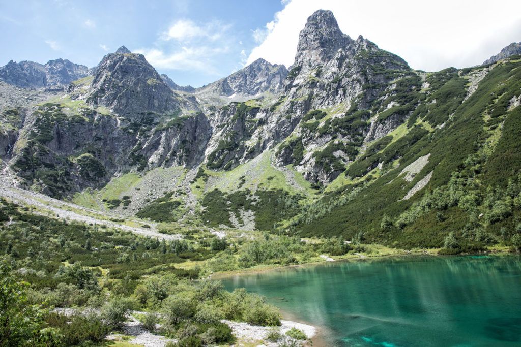 Should You Visit the Tatras from Poland or Slovakia? – Earth Trekkers