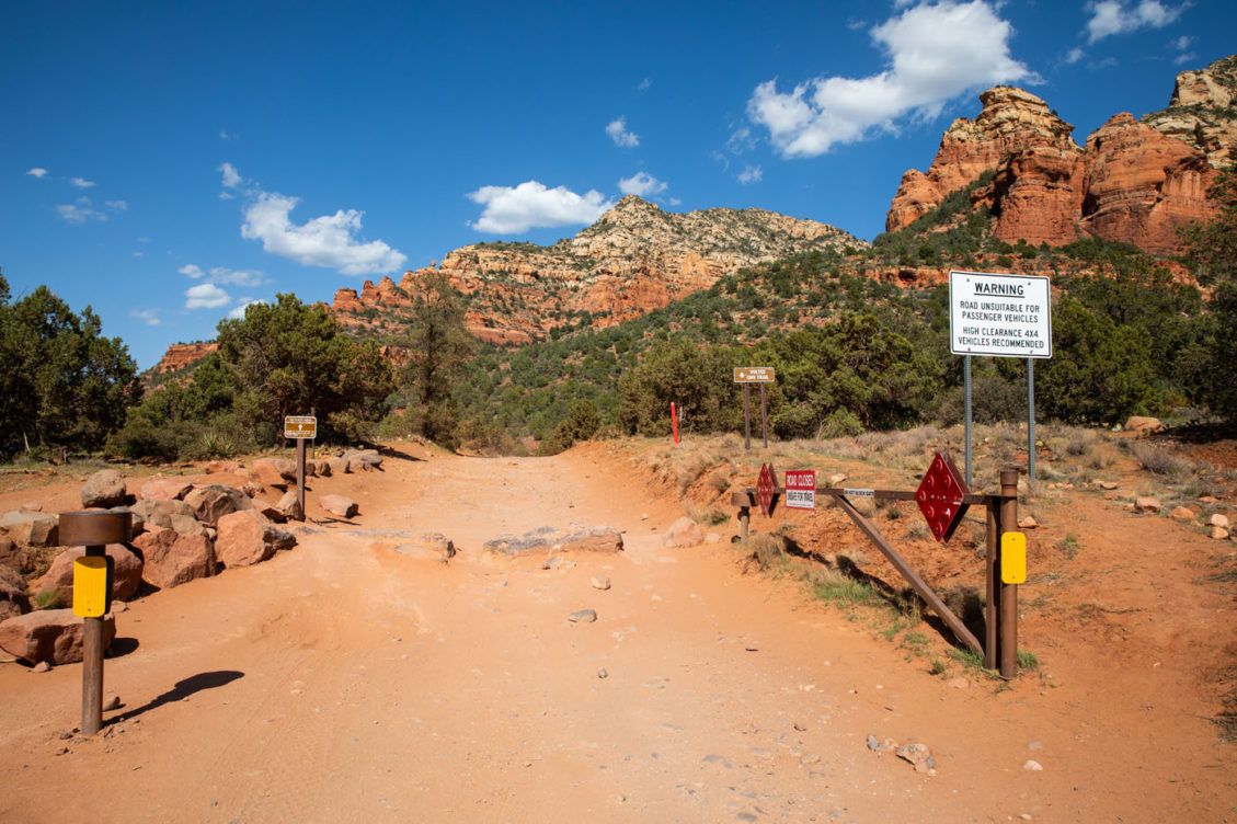 How to Hike to Devils Bridge in Sedona – Earth Trekkers