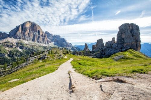How to Hike the Cinque Torri (Map, Photos & Best Viewpoints) – Earth ...