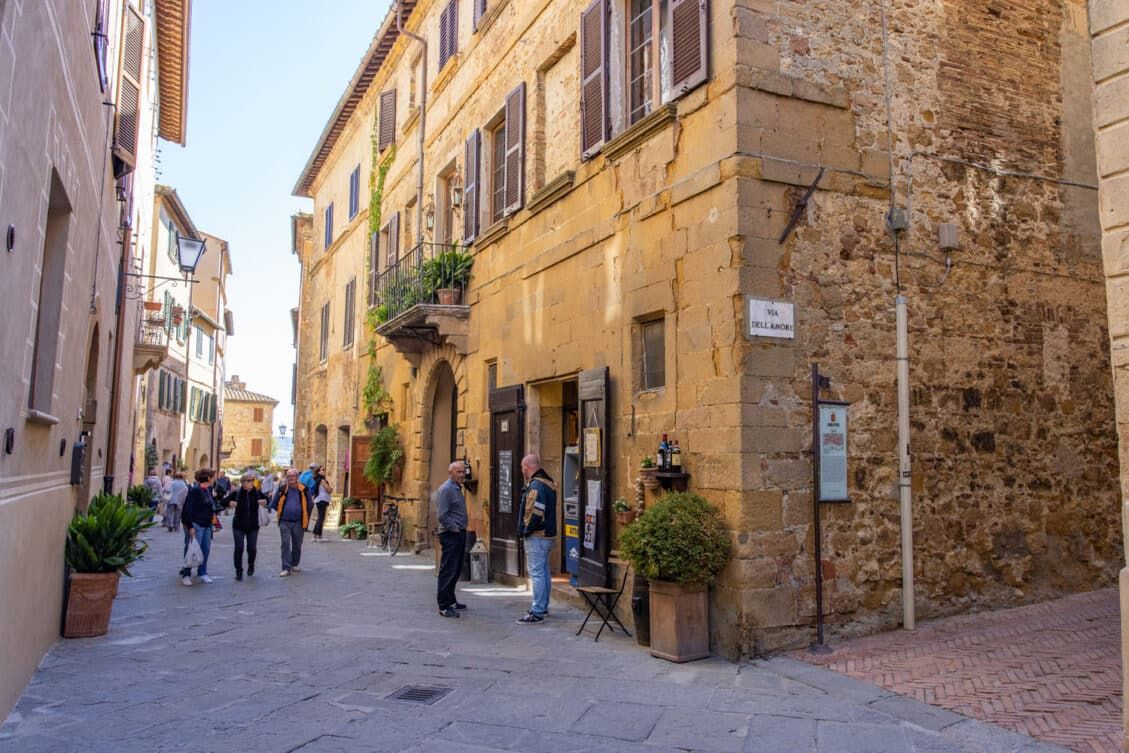 Pienza, Italy: Best Things to Do, Tours & Helpful Tips – Earth Trekkers
