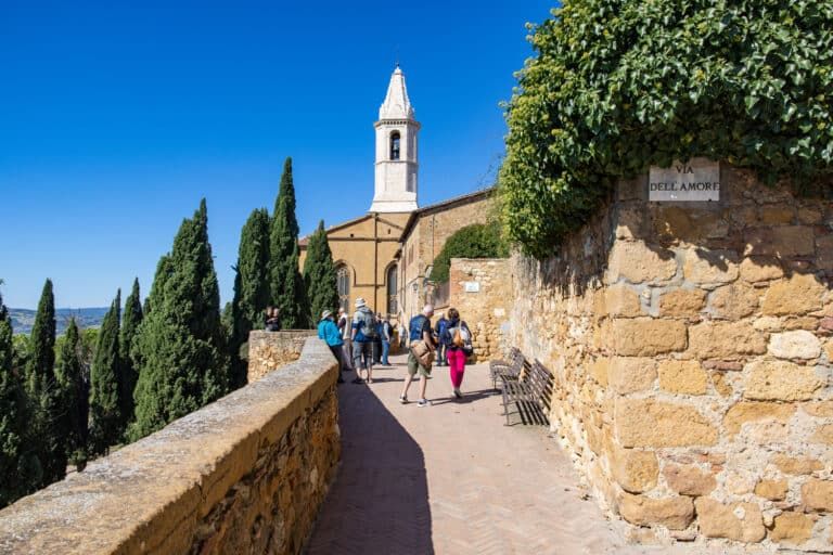 Pienza, Italy: Best Things to Do, Tours & Helpful Tips – Earth Trekkers