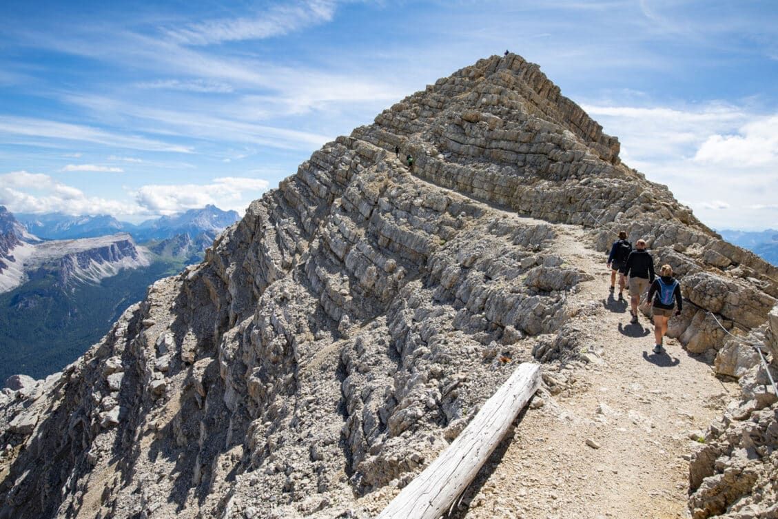 Tofana-Cortina Cable Car to Cima Tofana & Tofana di Mezzo – Earth Trekkers