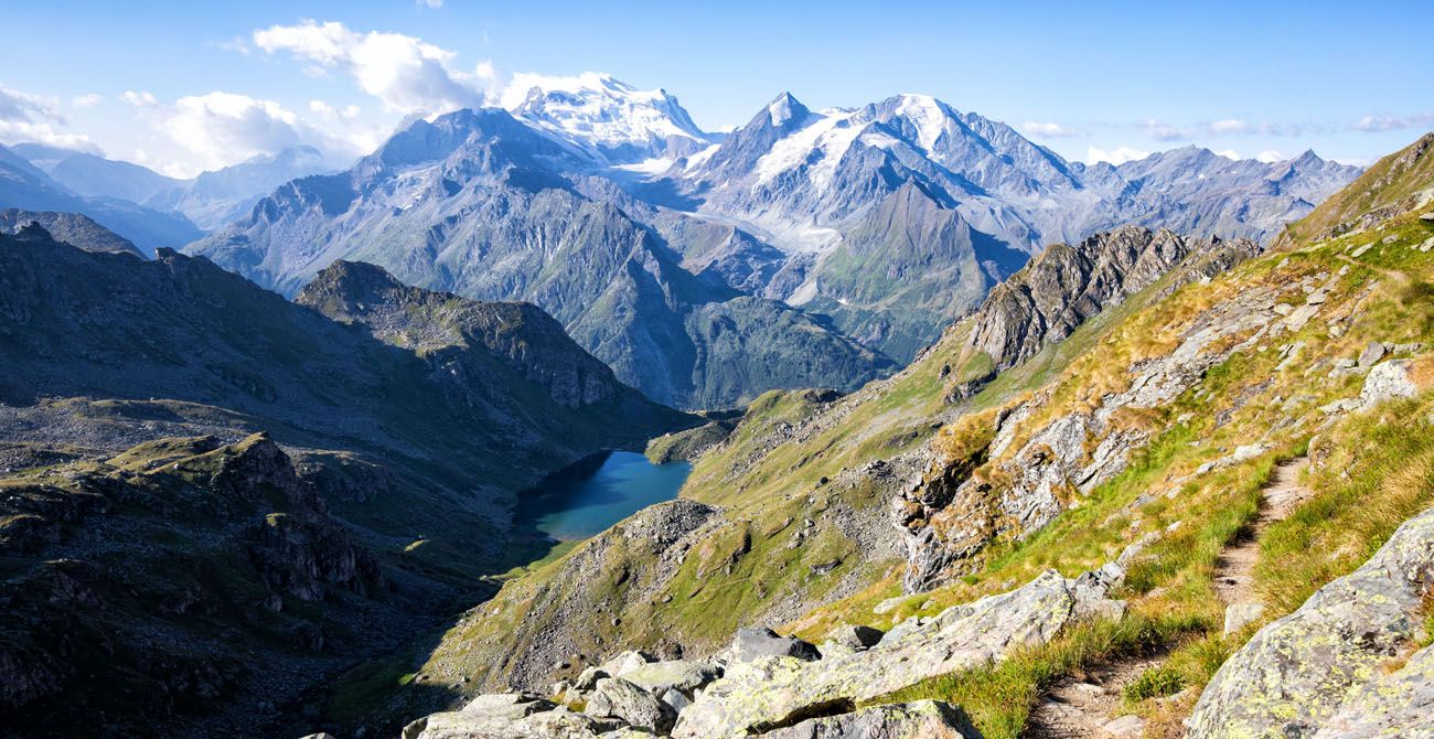 Ultimate Guide to the Walker's Haute Route – Earth Trekkers