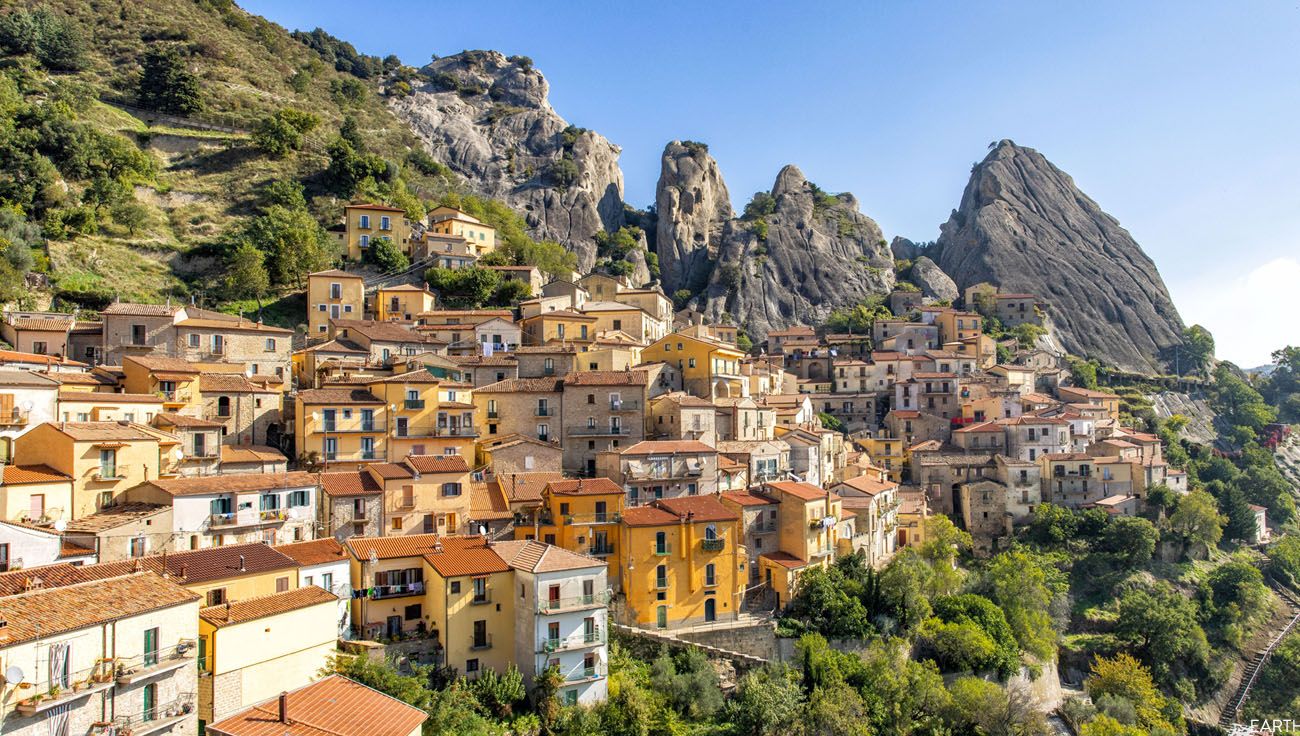 Castelmezzano & Pietrapertosa: Zipline & The Best Things to Do – Earth ...