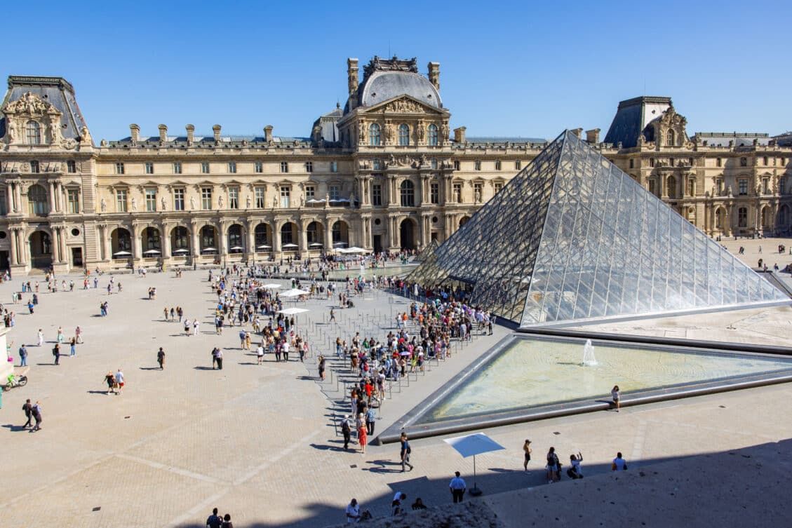 Visiting the Louvre in 2024: Must-See Sights, Best Walking Route & More ...