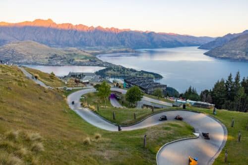 Queenstown Itinerary: 3 Unique Ideas for Your Perfect Vacation – Earth ...